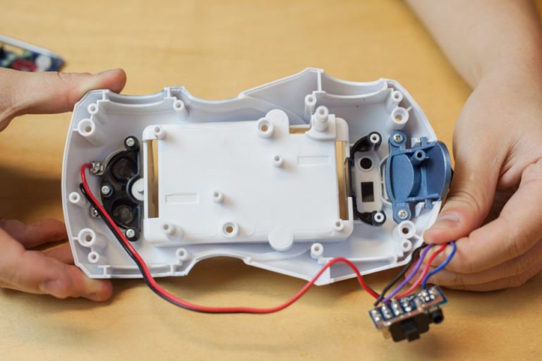 WowWee CHiP Robot Dog Toy Teardown - Fictiv