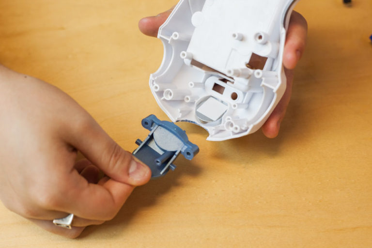 WowWee CHiP Robot Dog Toy Teardown - Fictiv