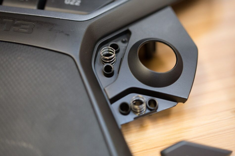 Logitech G13 Advanced Gameboard Teardown - Fictiv