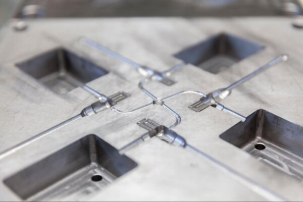 Multi-Cavity Injection Molds for Higher Volume Efficiency