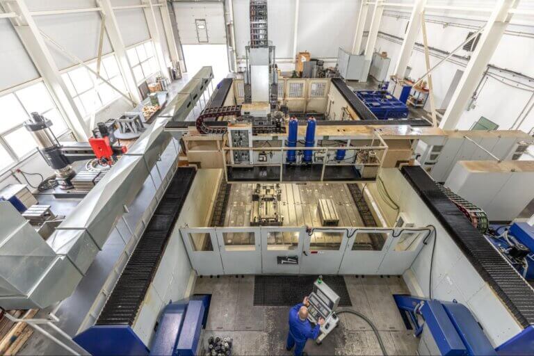 Large CNC Machining Guide for Oversized Parts Manufacturing