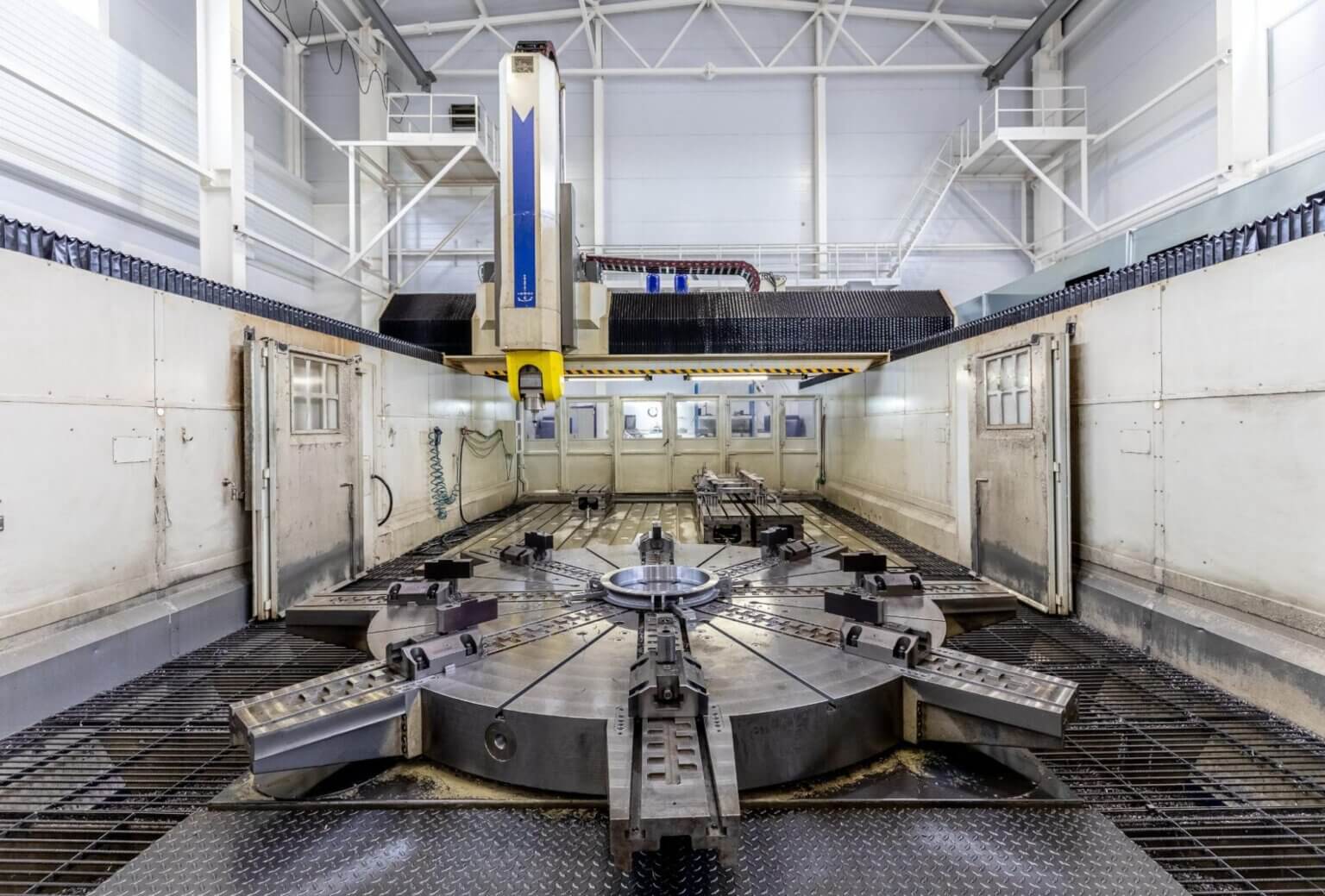 Large CNC Machining Guide for Oversized Parts Manufacturing